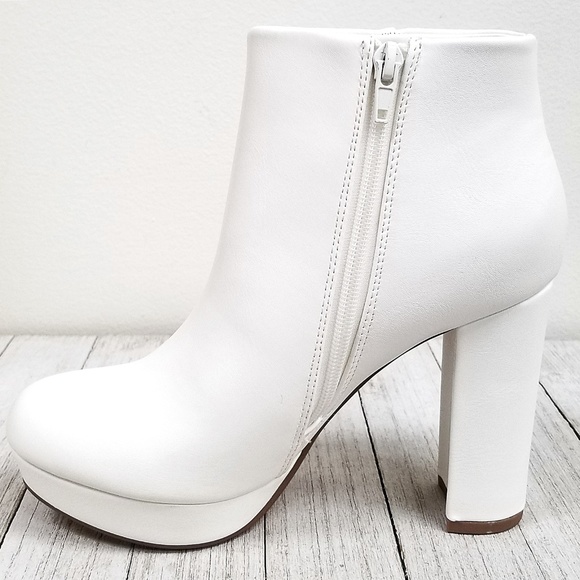 Shoes | New White Chunky Heel Platform Ankle Boots Booties | Poshmark
